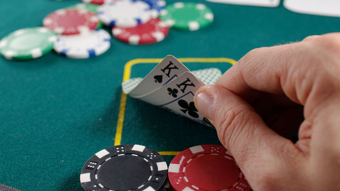 Gambling In British TV Shows | TV News | Geektown