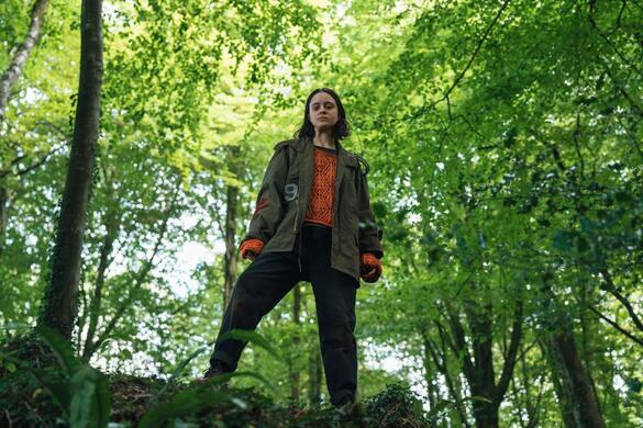 'Generation Z': Channel 4 Reveals Cast & "First Look" Images For Ben ...